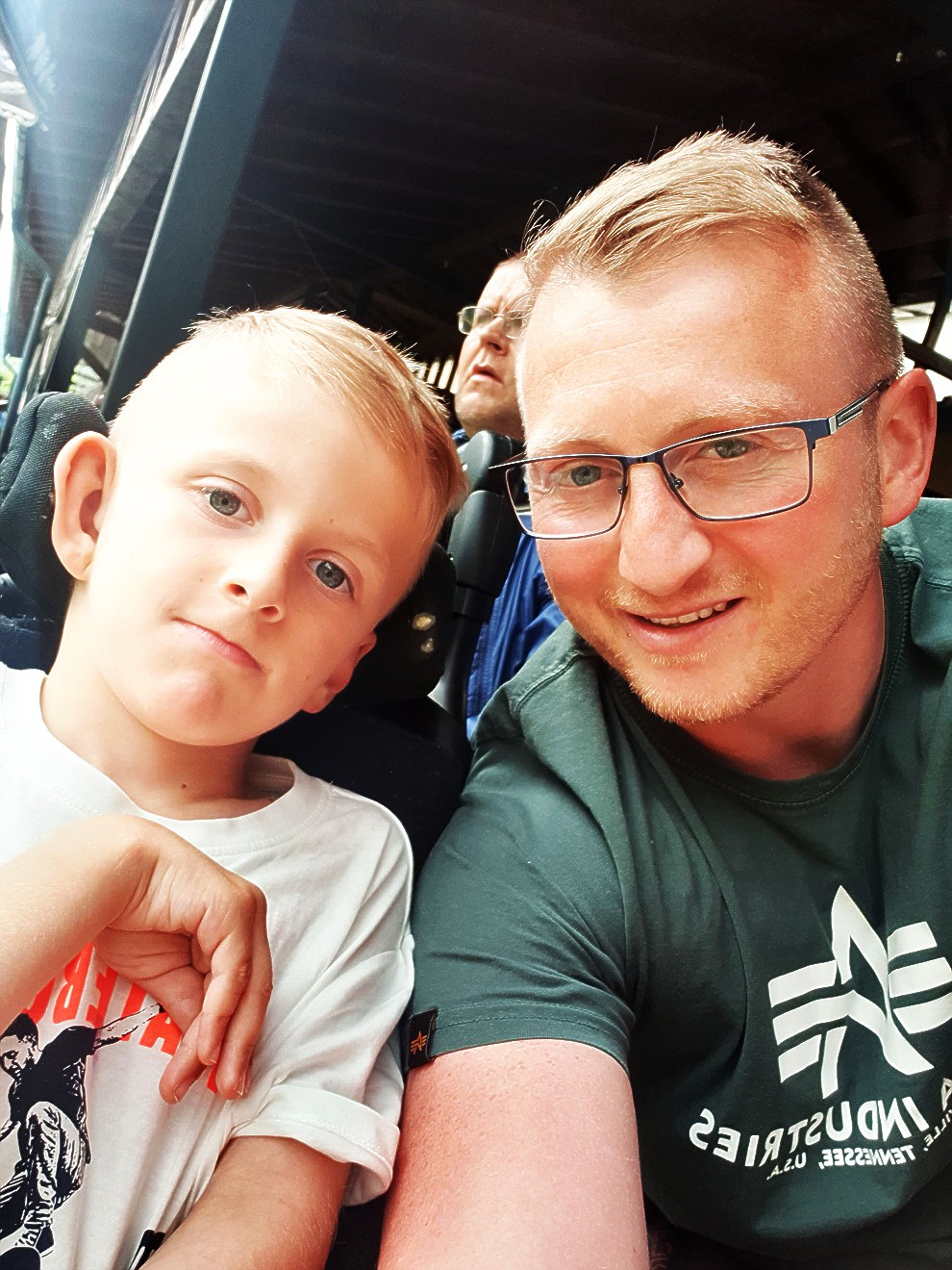 ĽudiaĽuďom.sk - Malý bojovník Adamko chce "makať" na sebe